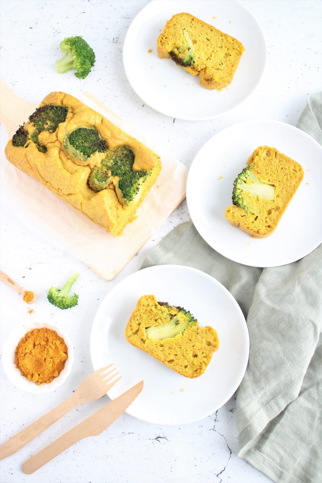 Cake aux brocolis et au curry